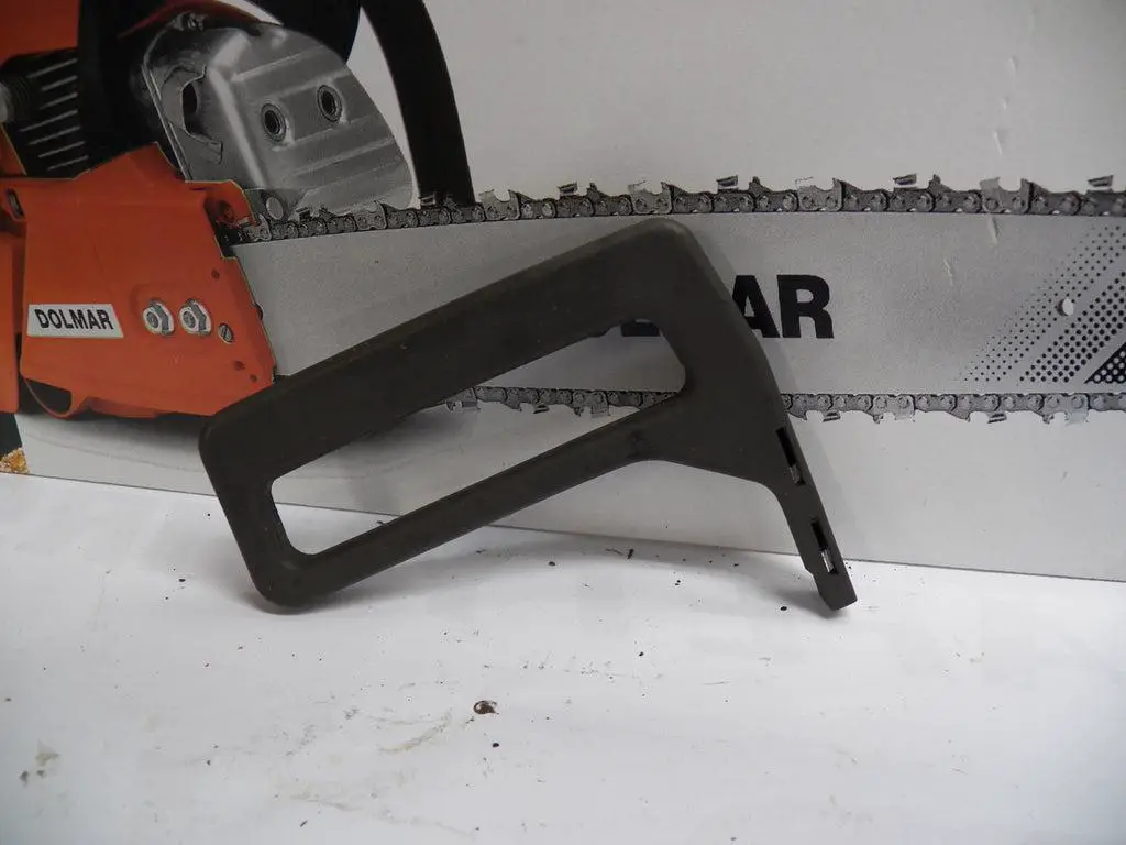 Parts Of A Chainsaw: Chainsaw Components That You Should Know About