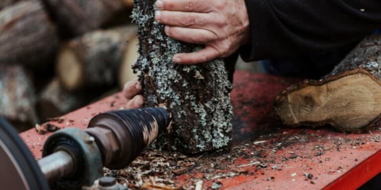 How To Use A Manual Log Splitter | Backyard Mike